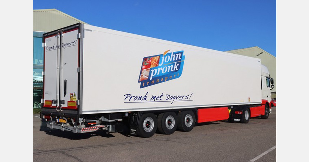 Tien nieuwe koelopleggers voor John Pronk Transport