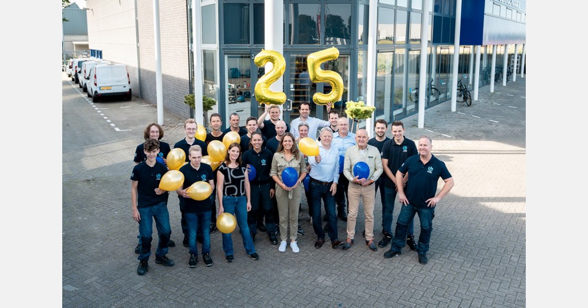 VH Vertical Packaging viert 25-jarig bestaan