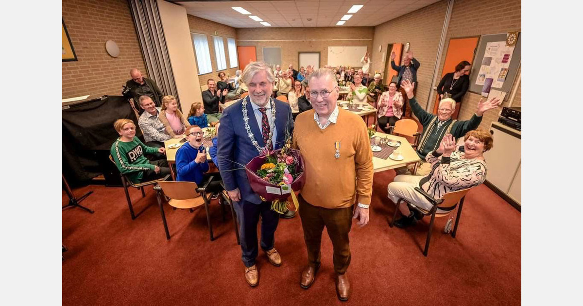 Groenteman Cor van de Polder ontvangt koninklijke onderscheiding