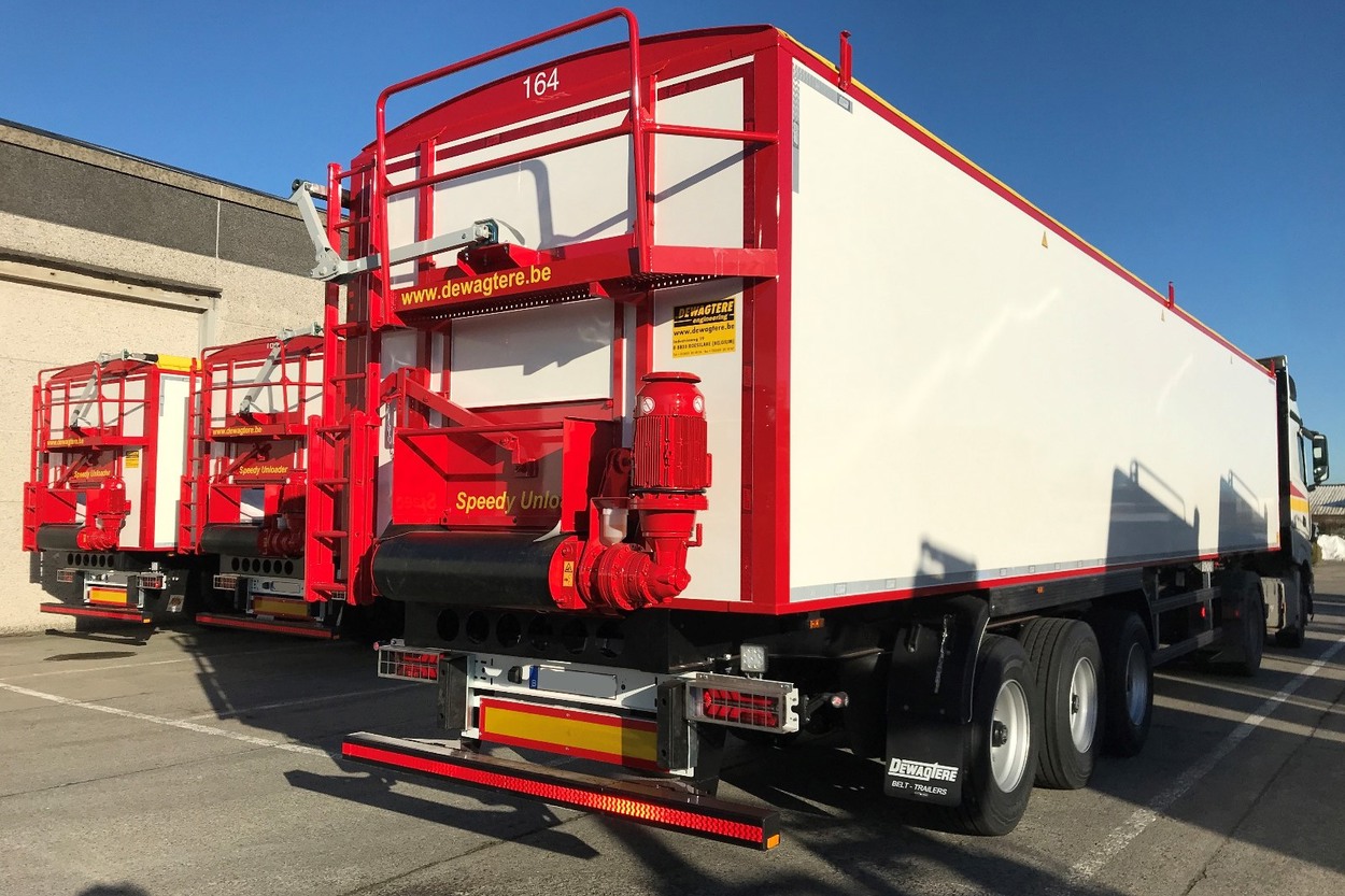 35 ton aardappelen in 6 minuten lossen met nieuwe onderlosser