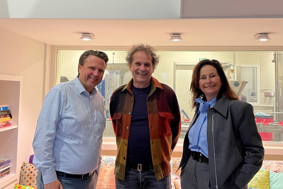 Bracamonte Convenient Kitchen neemt Henri over