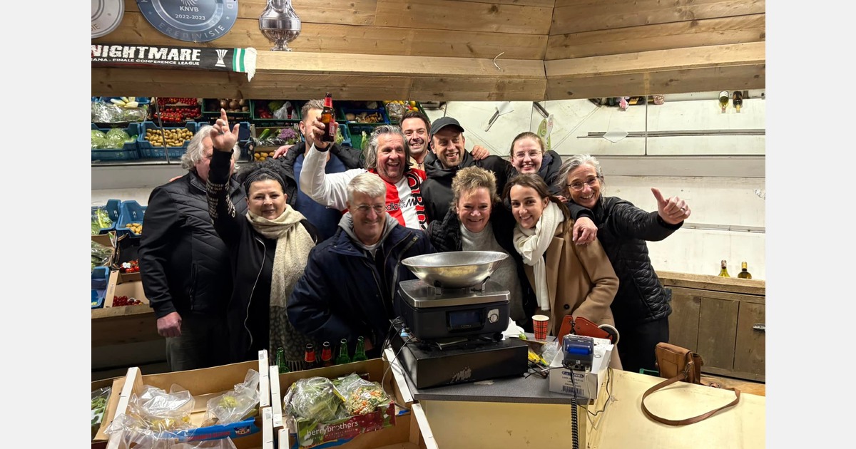 Emotioneel afscheid voor groenteman Wim Oudshoorn