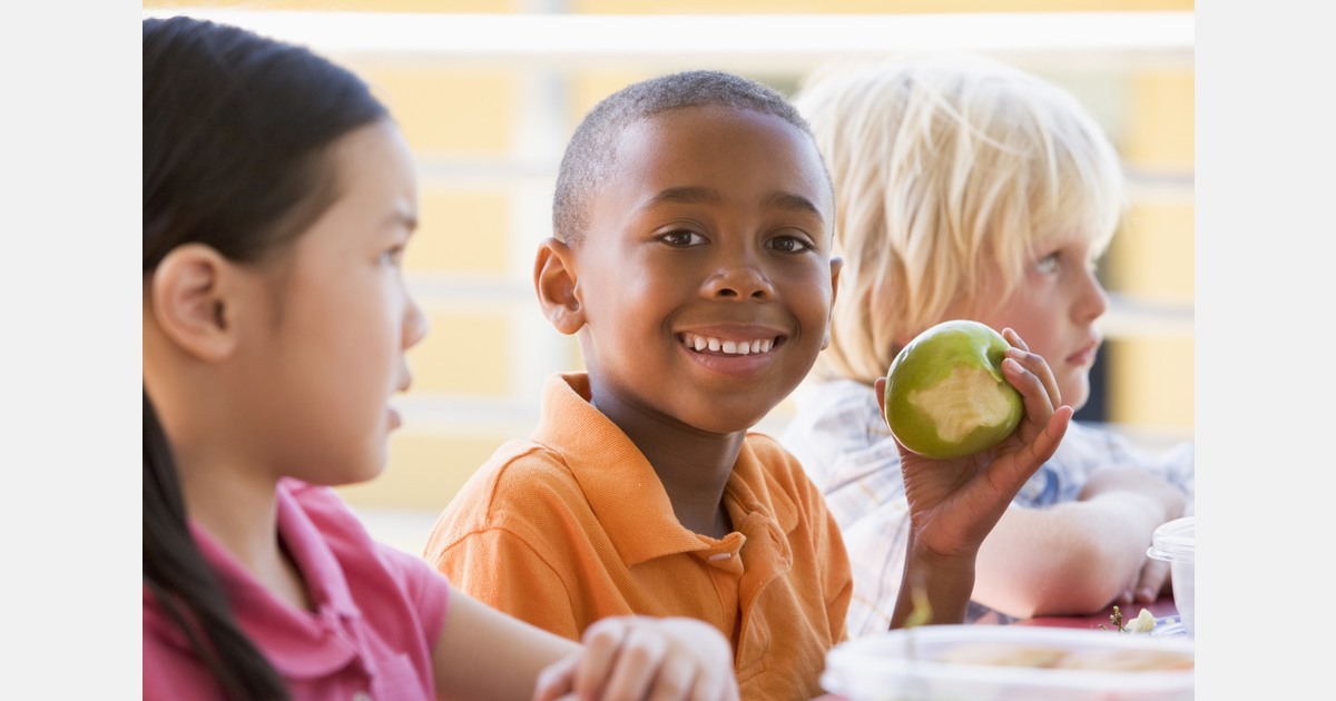 Rotterdamse school introduceert gezonde snackmuur voor scholieren