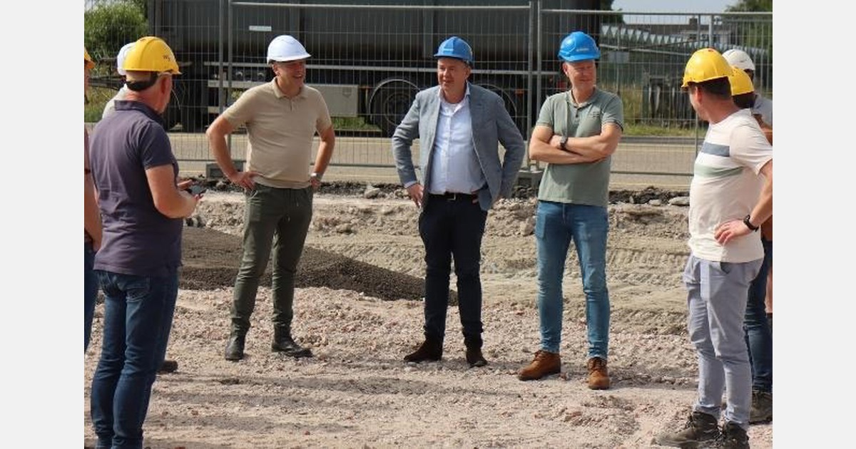 Eerste paal geslagen voor uitbreiding HB RTS in Bleiswijk